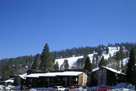 Snow Summit & Big Bear Resort Rentals | Snow Summit Escape